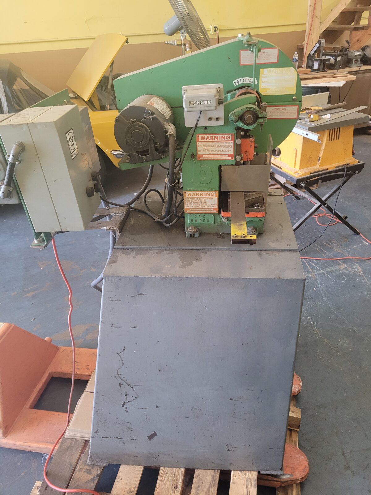 BenchMaster Pneumatic Punch Press - Tools & Supplies