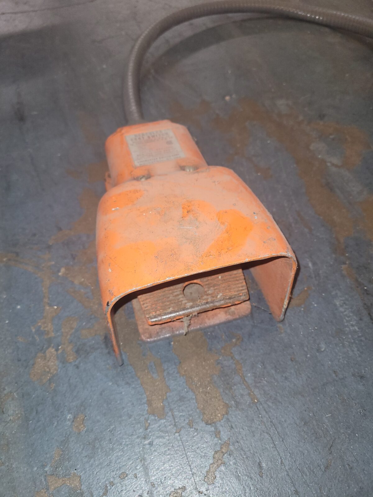 BenchMaster Pneumatic Punch Press - Tools & Supplies